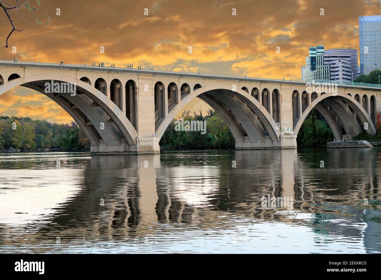 Georgetown Bridge, Washington DC over the Potomac River Stock Photo - Alamy