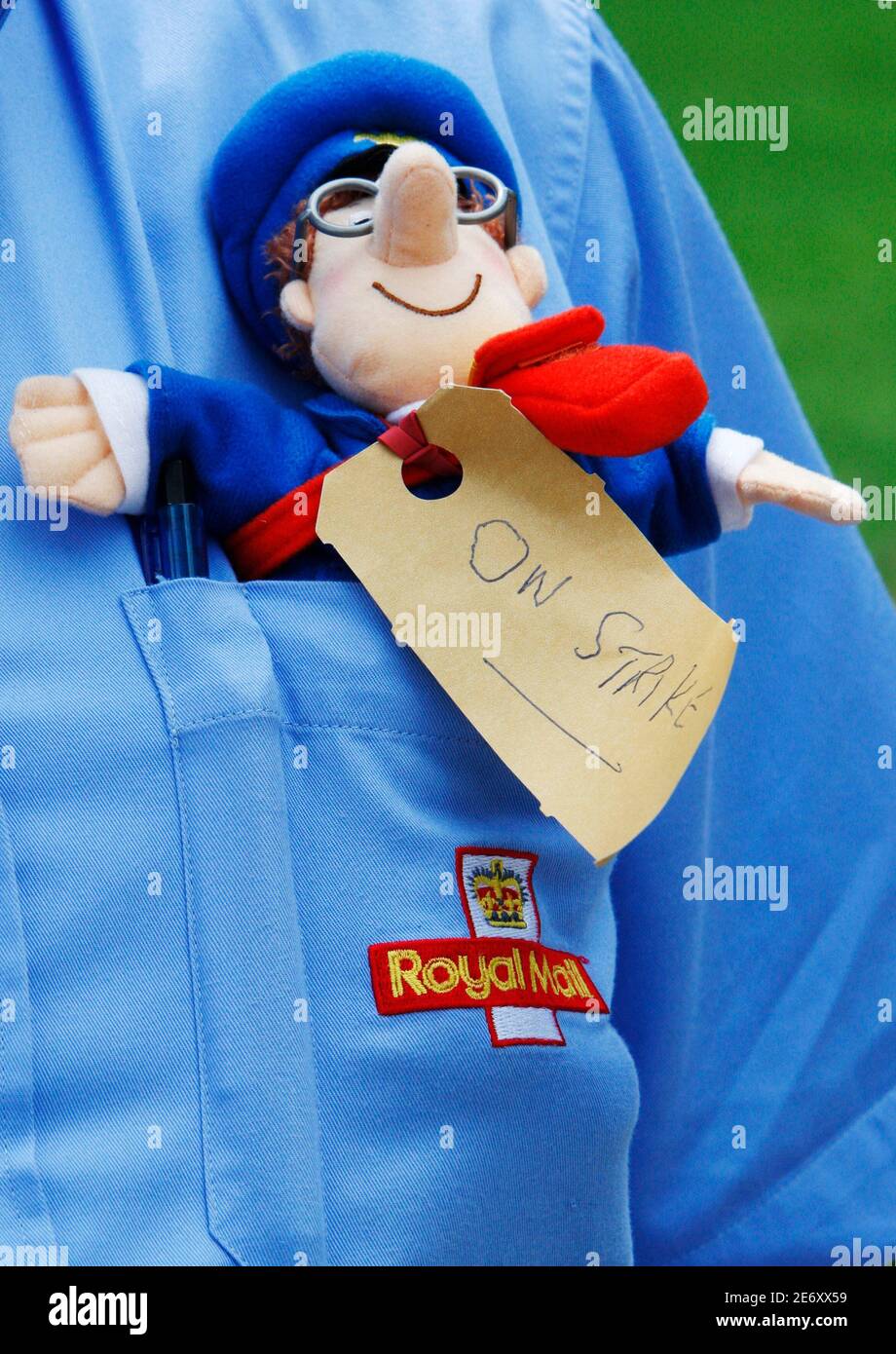 Royal mail postman pat hi-res stock photography and images - Alamy