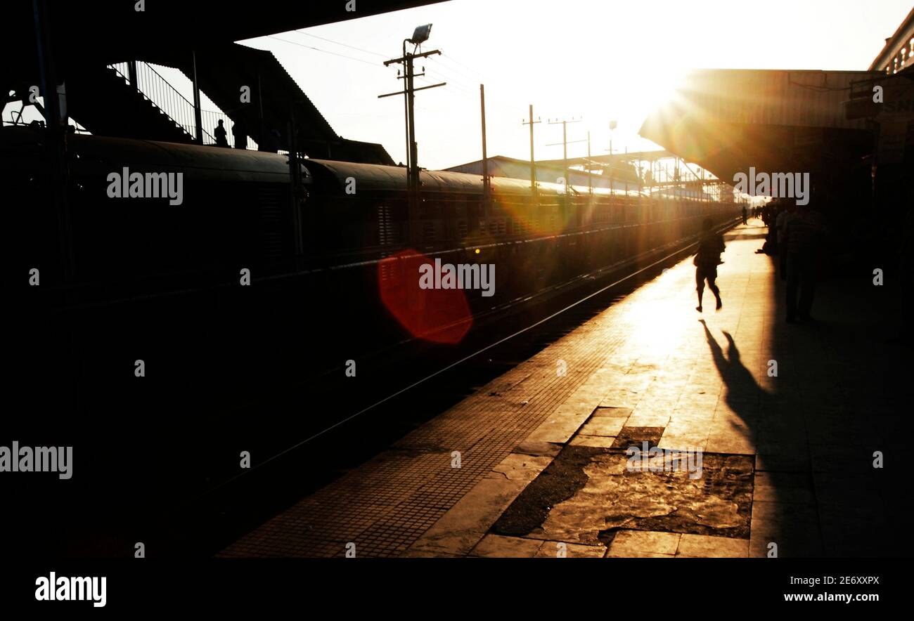 Njp station hi-res stock photography and images - Alamy