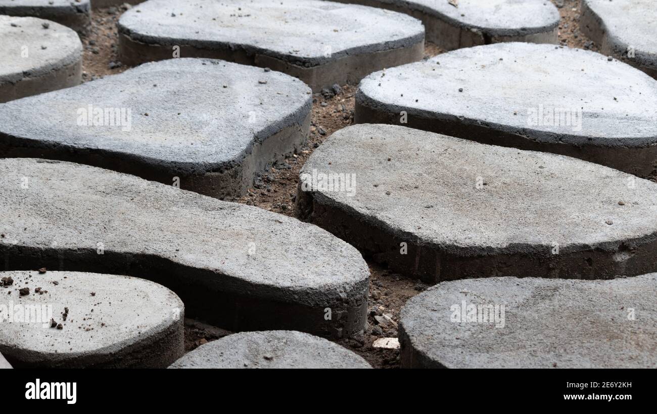 Interlocking concrete shapes hi-res stock photography and images - Alamy