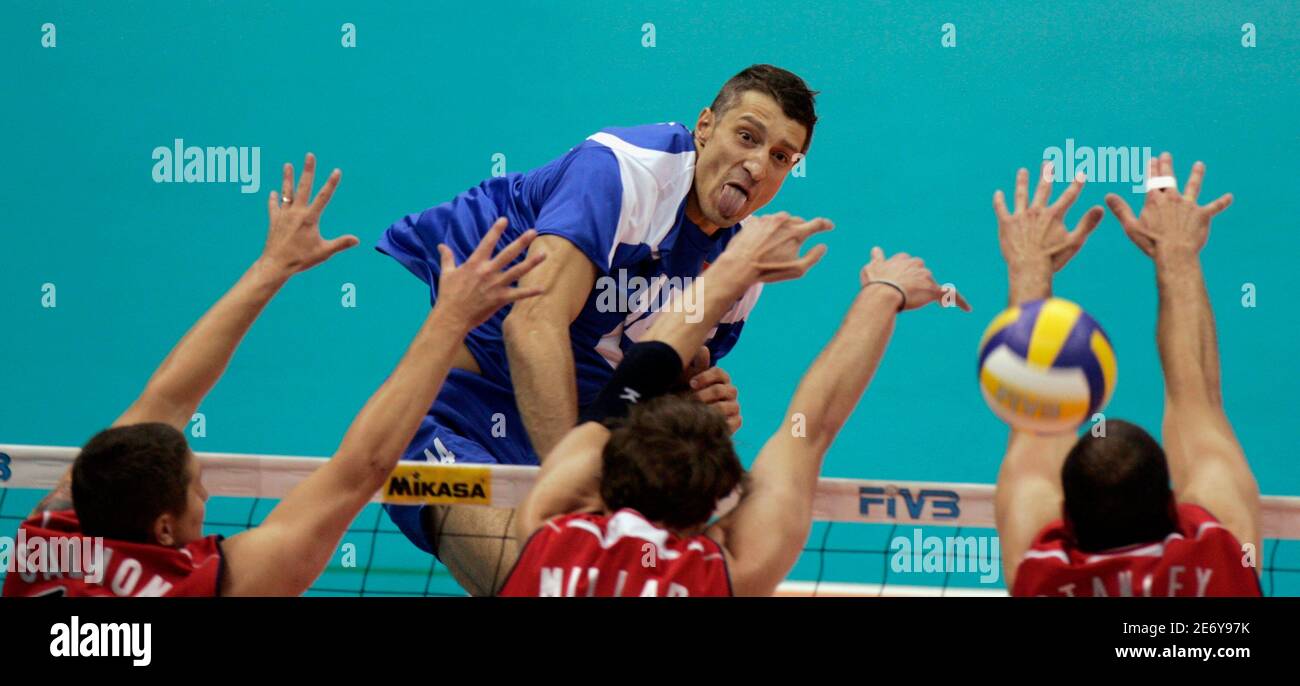 Riley salmon adam john volleyball - caqwegot