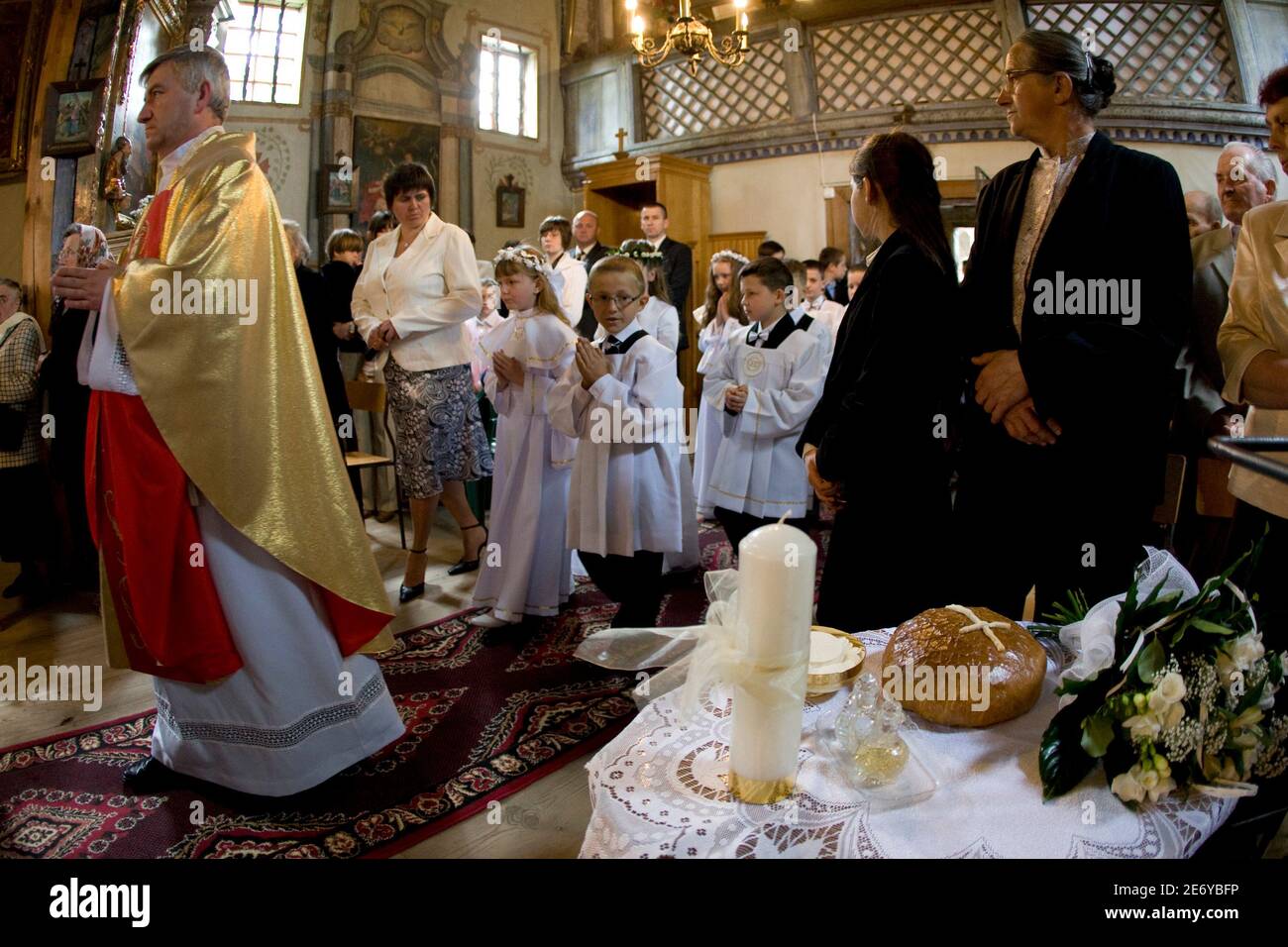 Holy communion poland hi-res stock photography and images - Alamy