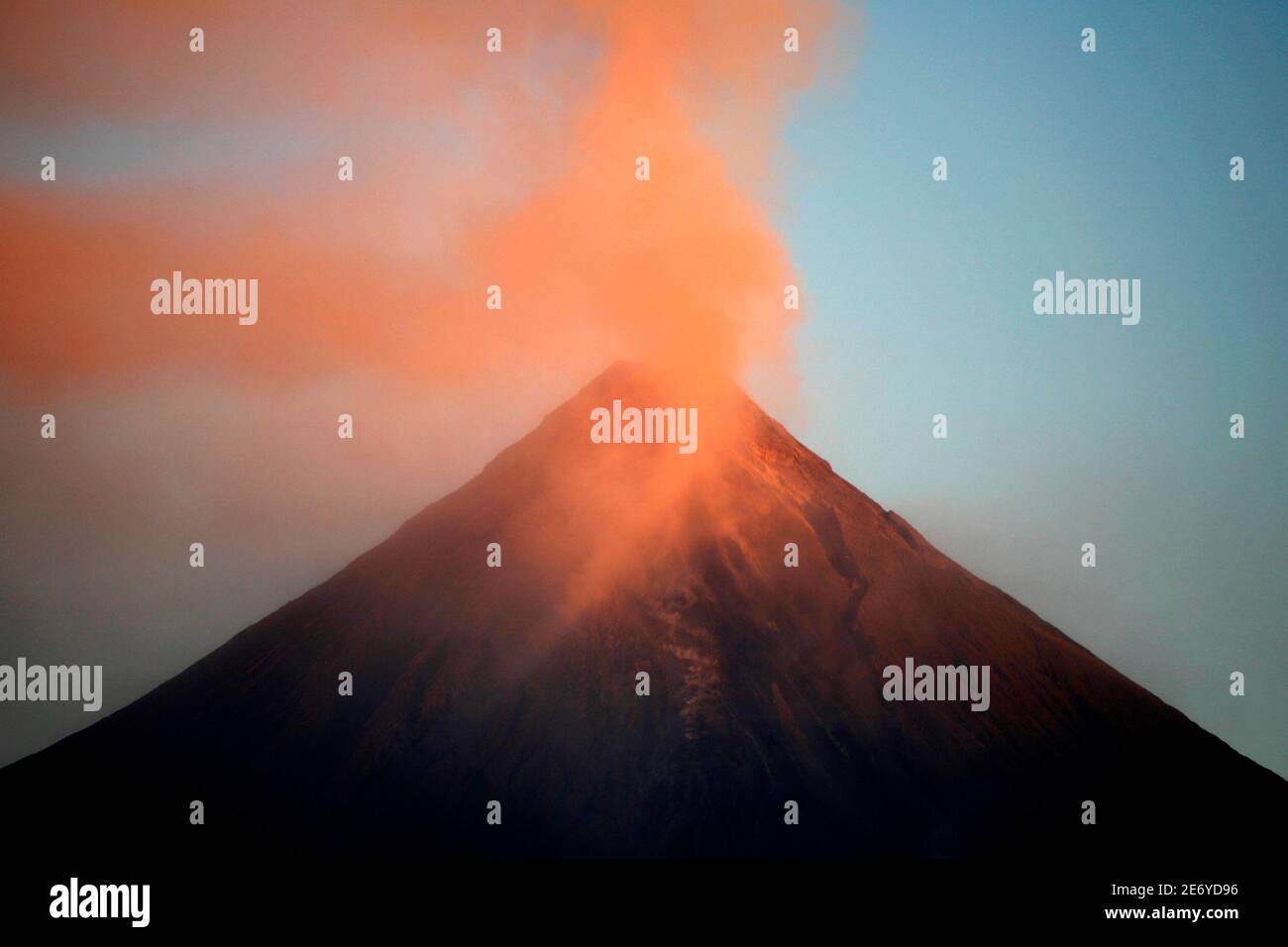 Mayon ash ash hi-res stock photography and images - Alamy