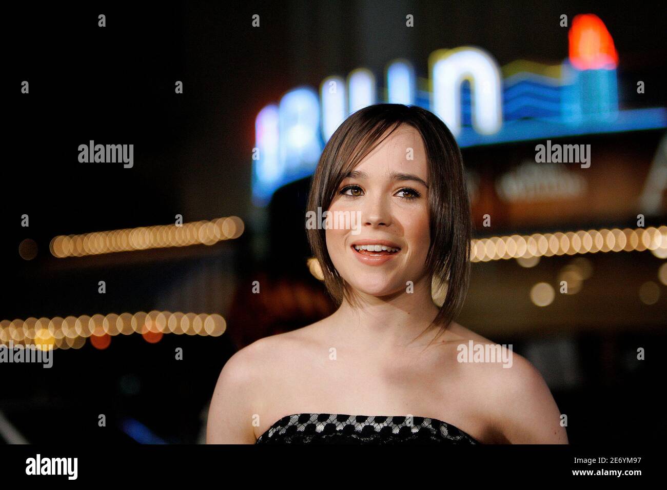 Juno movie ellen page hi-res stock photography and images - Alamy