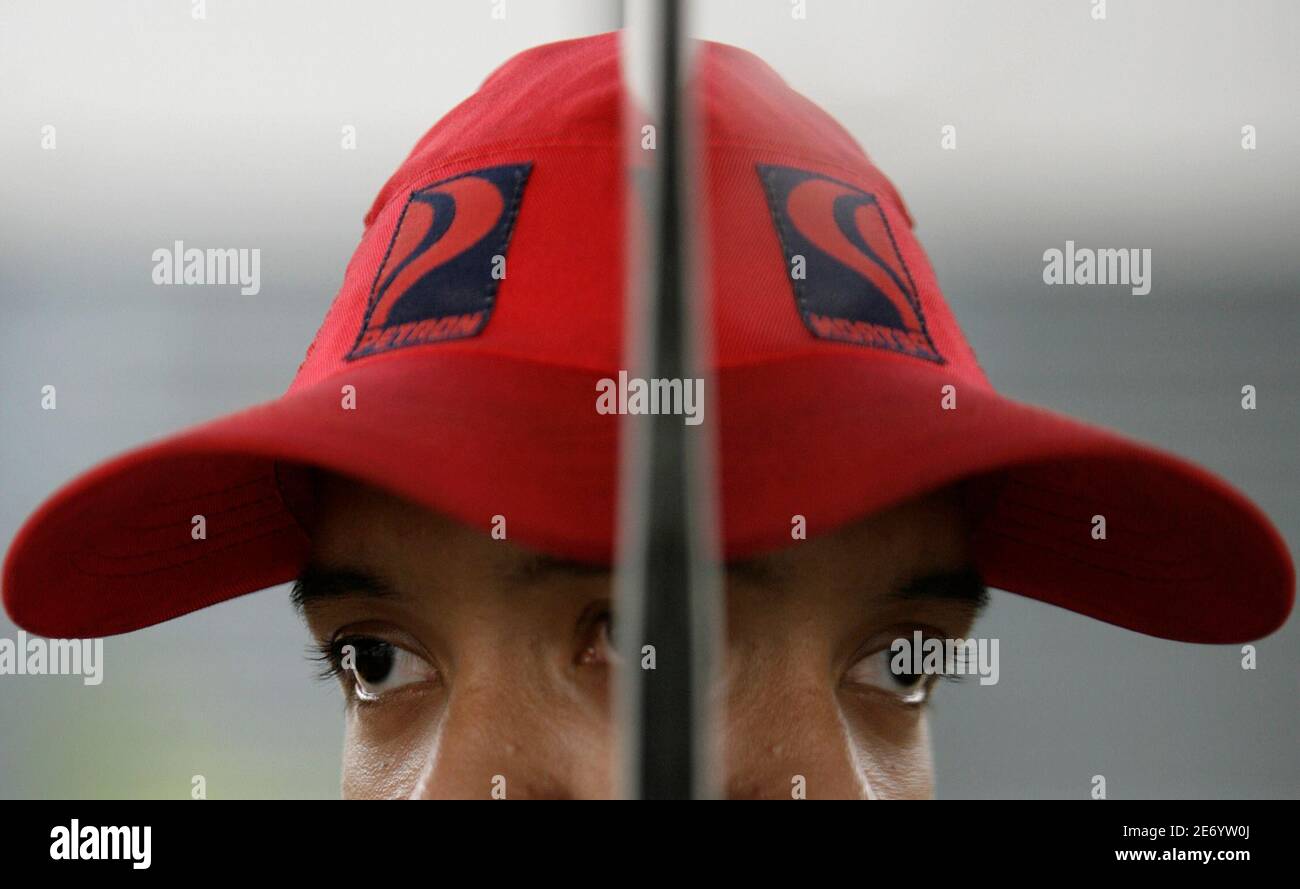 Petron hi-res stock photography and images - Alamy