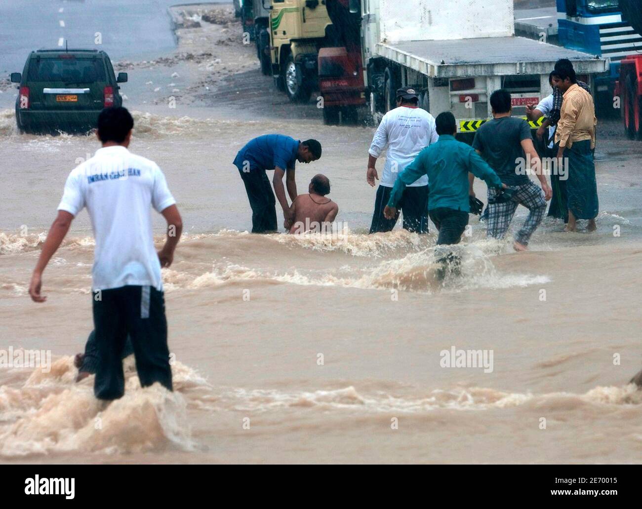 Oman oil production hi-res stock photography and images - Alamy