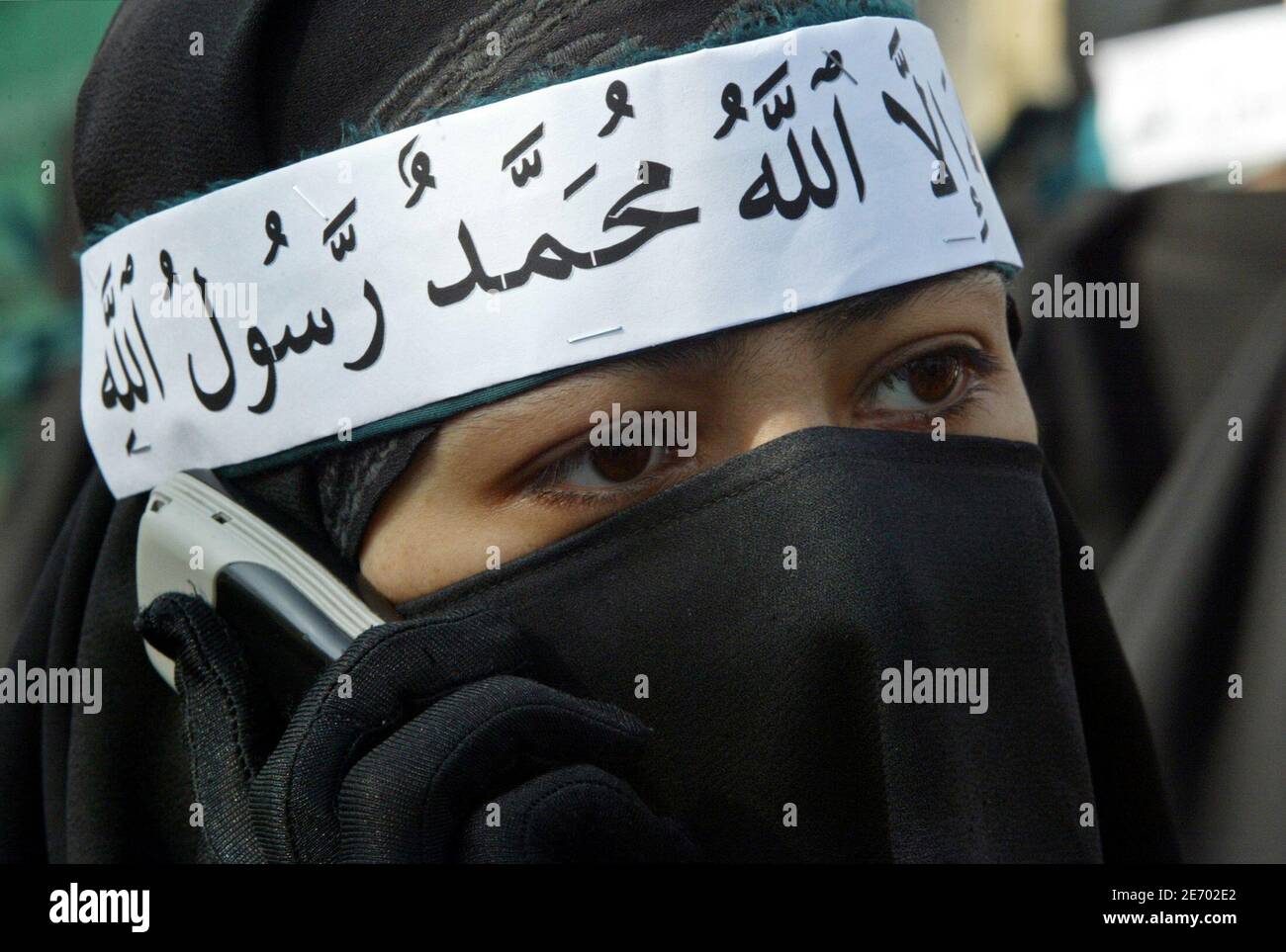 Islamic Headband High Resolution Stock Photography and Images - Alamy