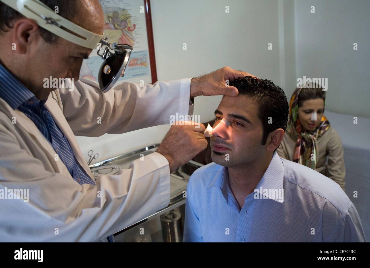 Iran office hi-res stock photography and images - Alamy