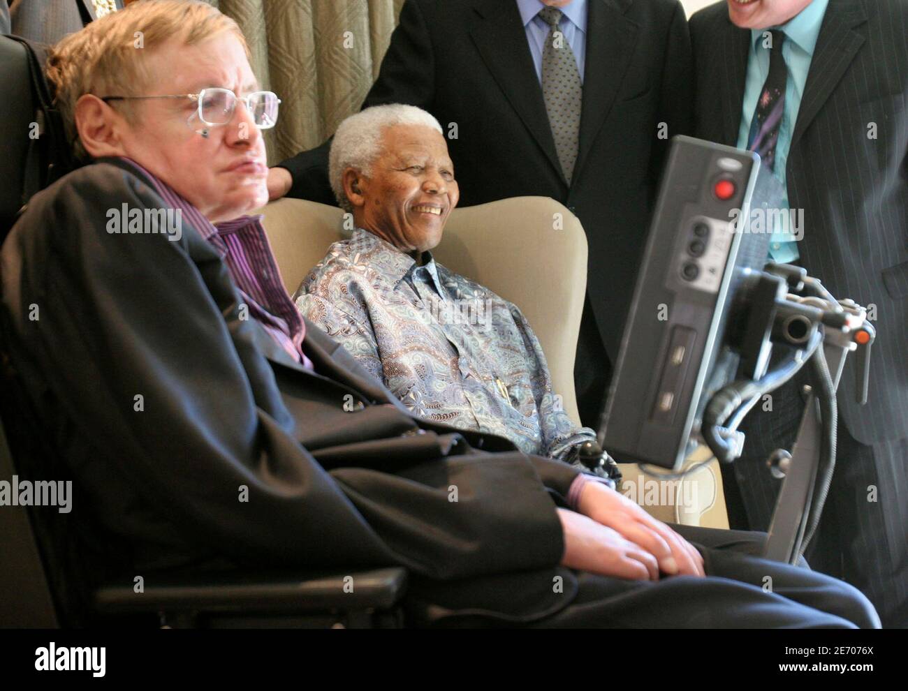 Meets south africa president nelson mandela hi-res stock photography ...