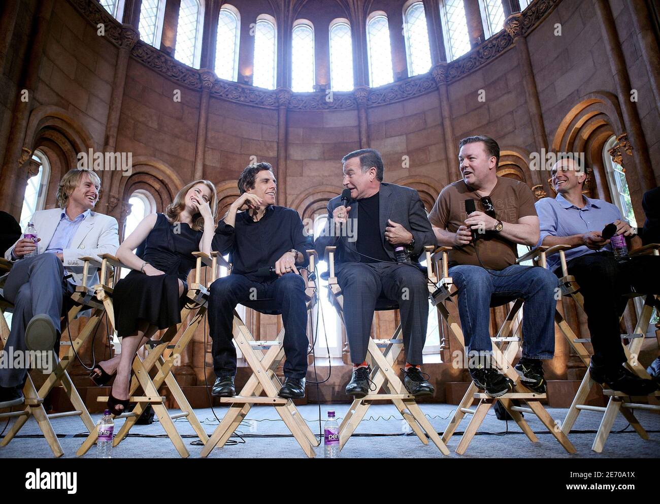 Ben stiller hank azaria night hi-res stock photography and images - Alamy