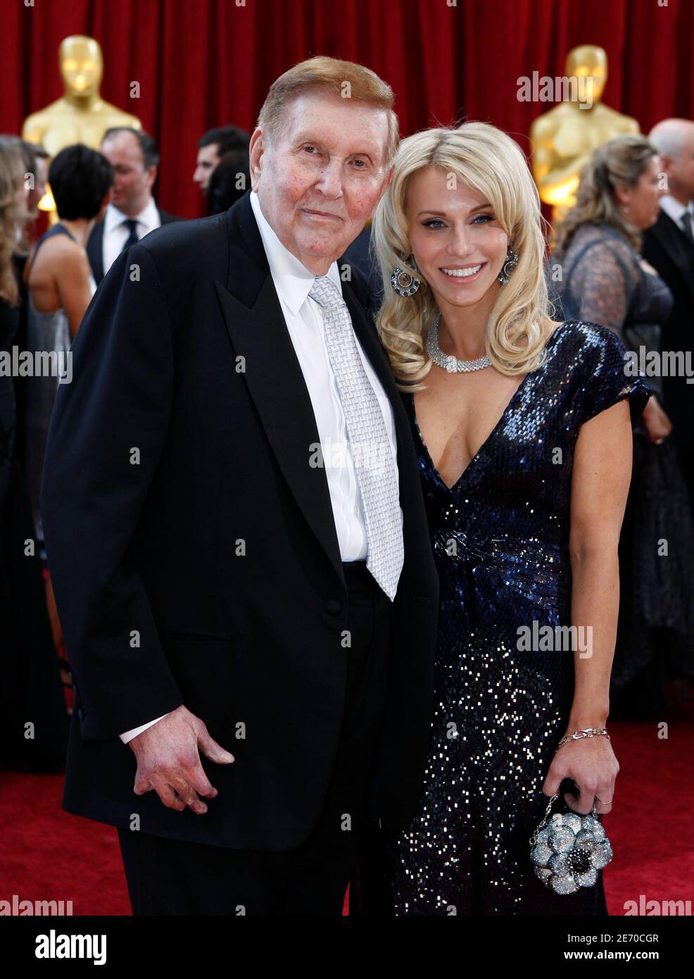 Sumner redstone majority owner cbs hi-res stock photography and images ...