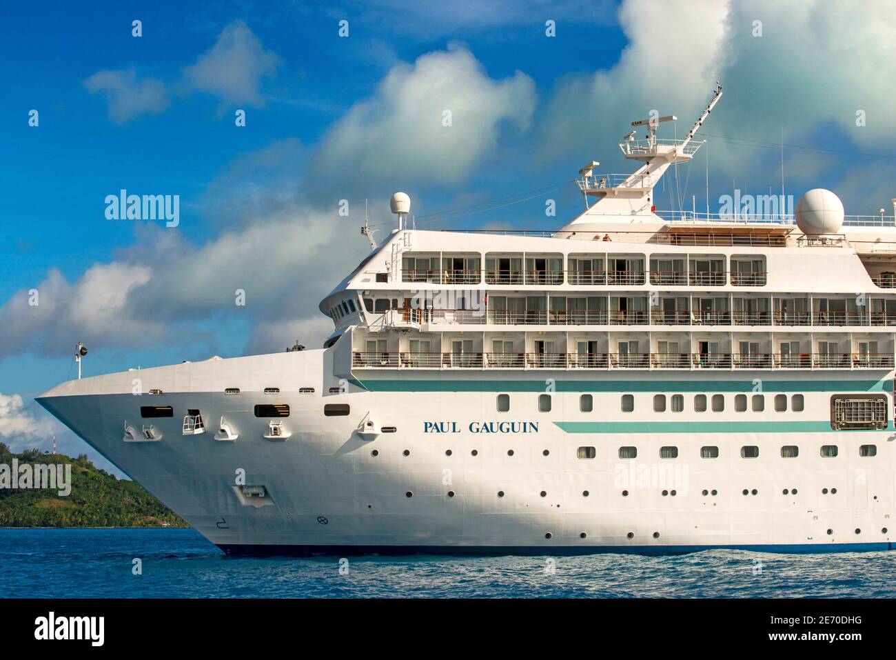 Paul Gauguin Cruises Logo