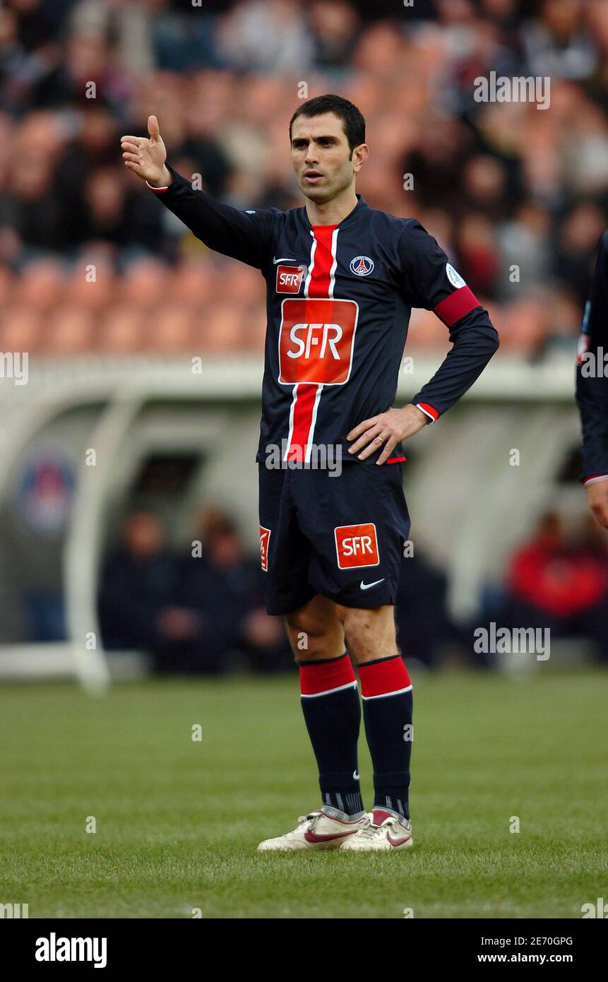 Pauleta pedro miguel hi-res stock photography and images - Alamy