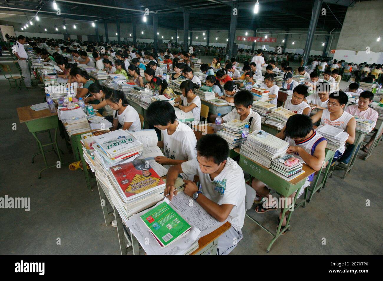 Secondary classroom china hi-res stock photography and images - Alamy