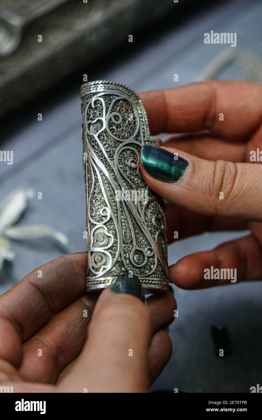 Master craftman hi-res stock photography and images - Alamy