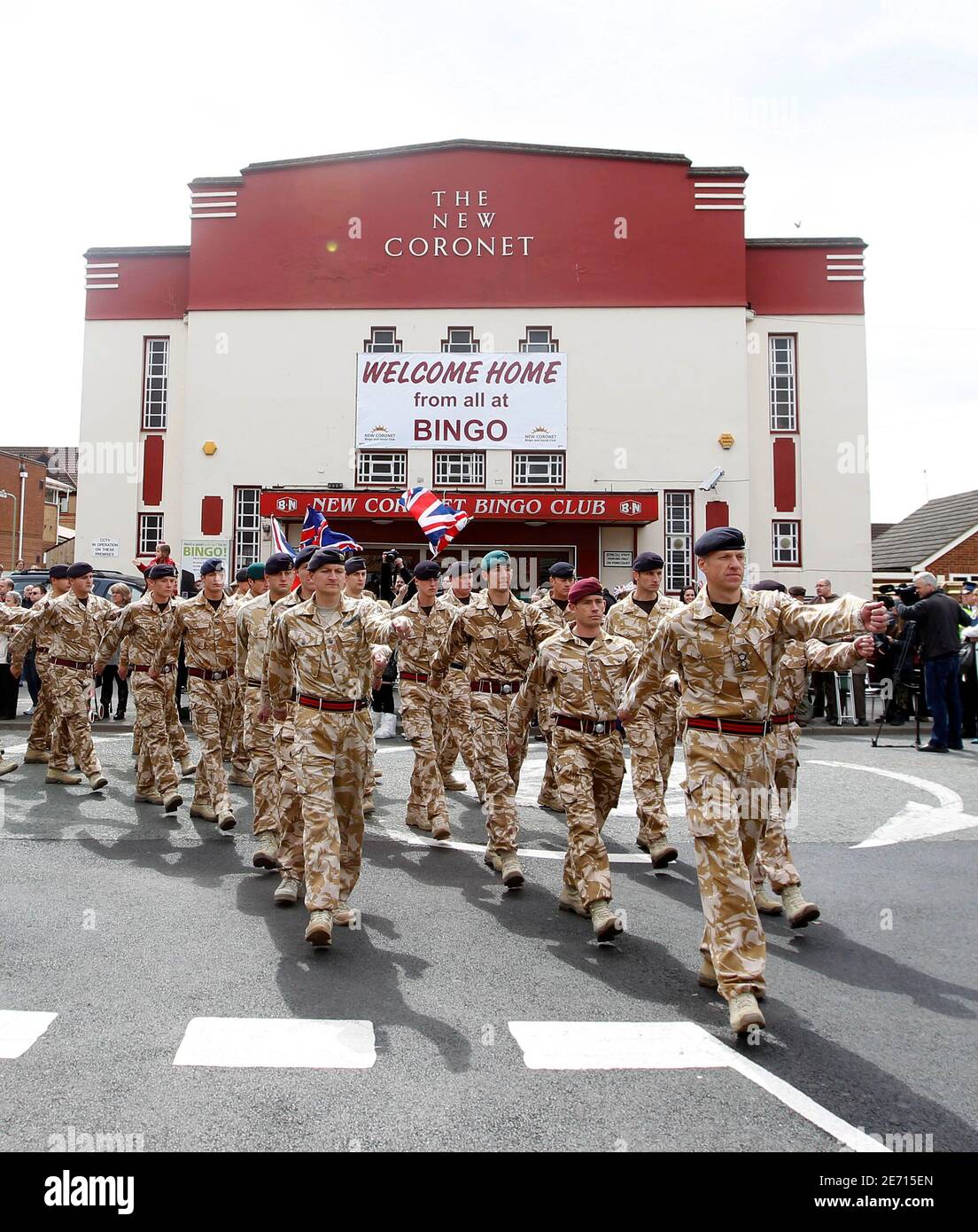 11 explosive ordnance disposal regiment hi-res stock photography and ...