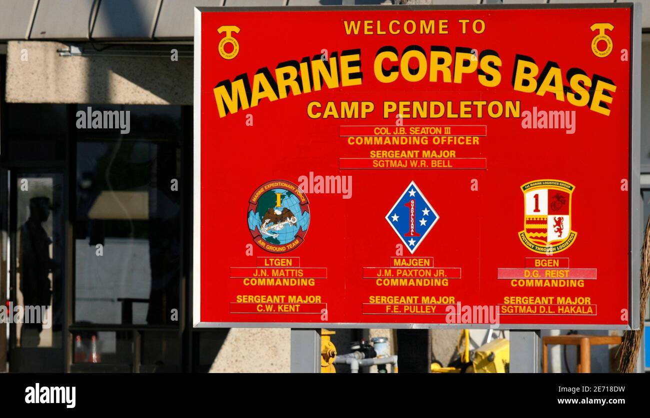 Camp pendleton entrance hi-res stock photography and images - Alamy