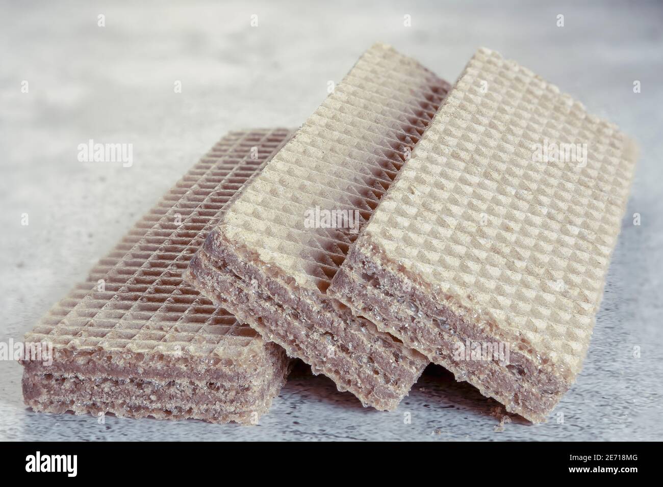 Crunchy wafer hi-res stock photography and images - Alamy