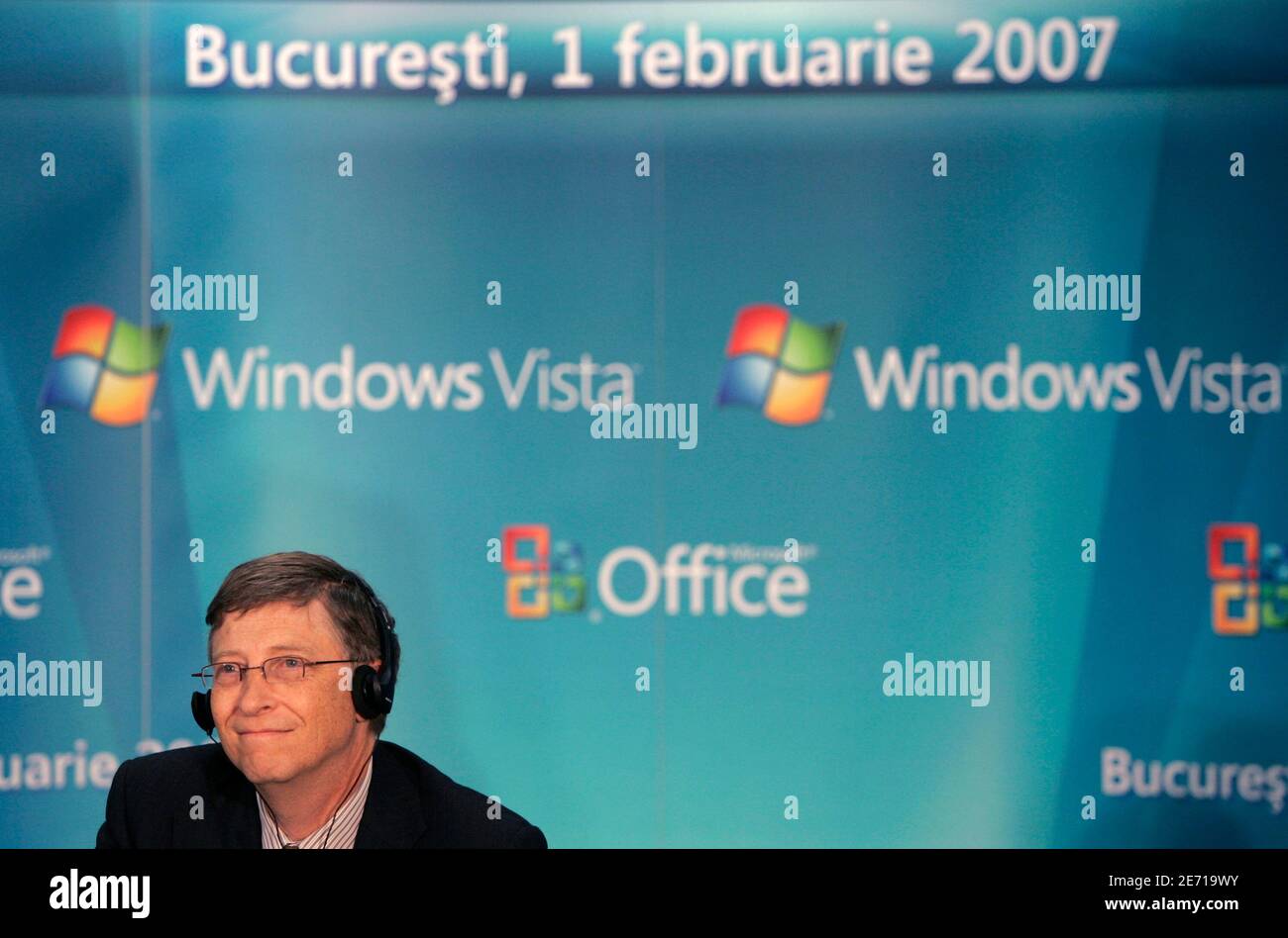 Microsoft chairman bill gates attends hi-res stock photography and ...