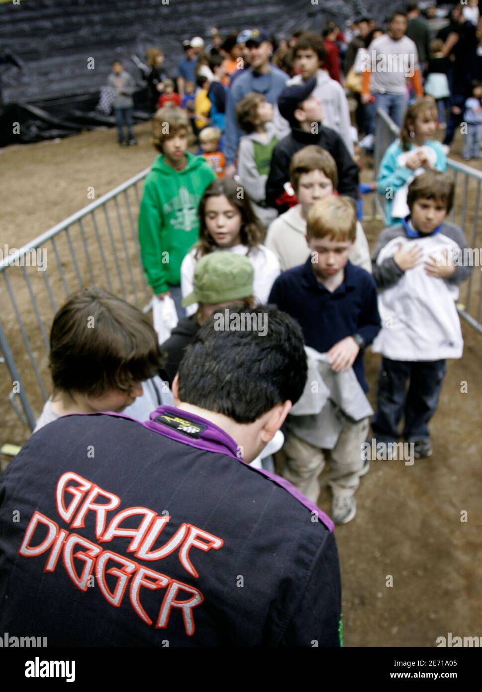 Truck signs hi-res stock photography and images - Alamy