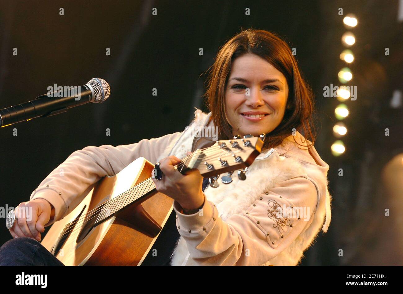 French singer Dominique Fidanza from Star Academy 6 performs live on ...