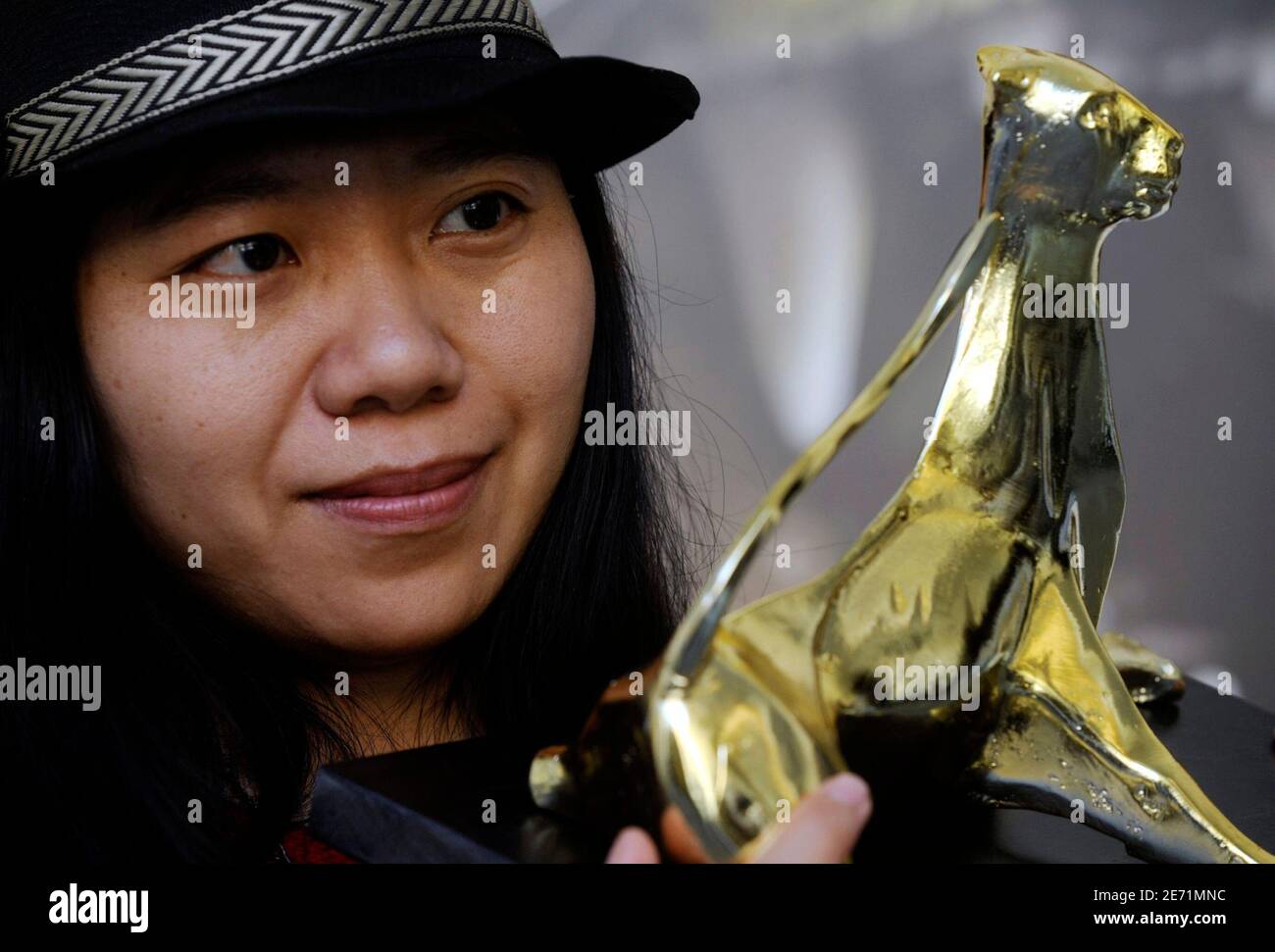 Xiaolu guo 2009 hi-res stock photography and images - Alamy