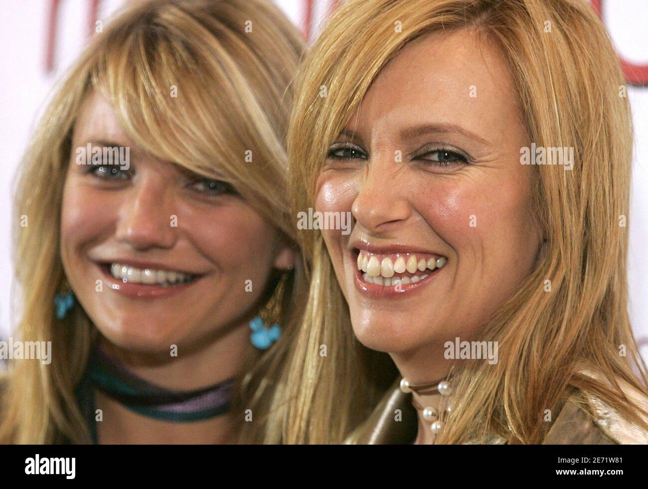 In Her Shoes Movie Toni Collette High Resolution Stock Photography and ...