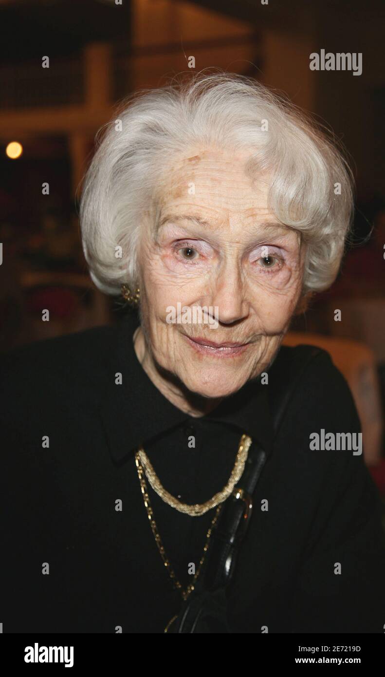 French actress Gisele Casadesus poses during an event benefiting the ...