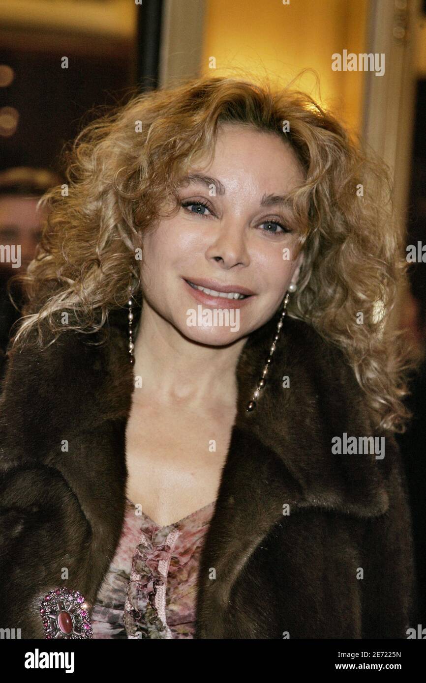 Grace de Capitani at the gala for the association 'L'Enfance Majuscule ...