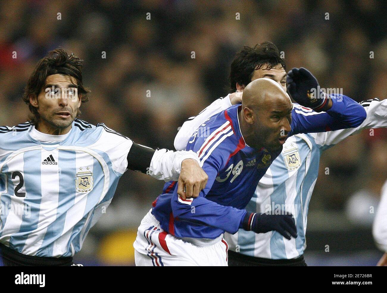 Roberto ayala hi-res stock photography and images - Alamy