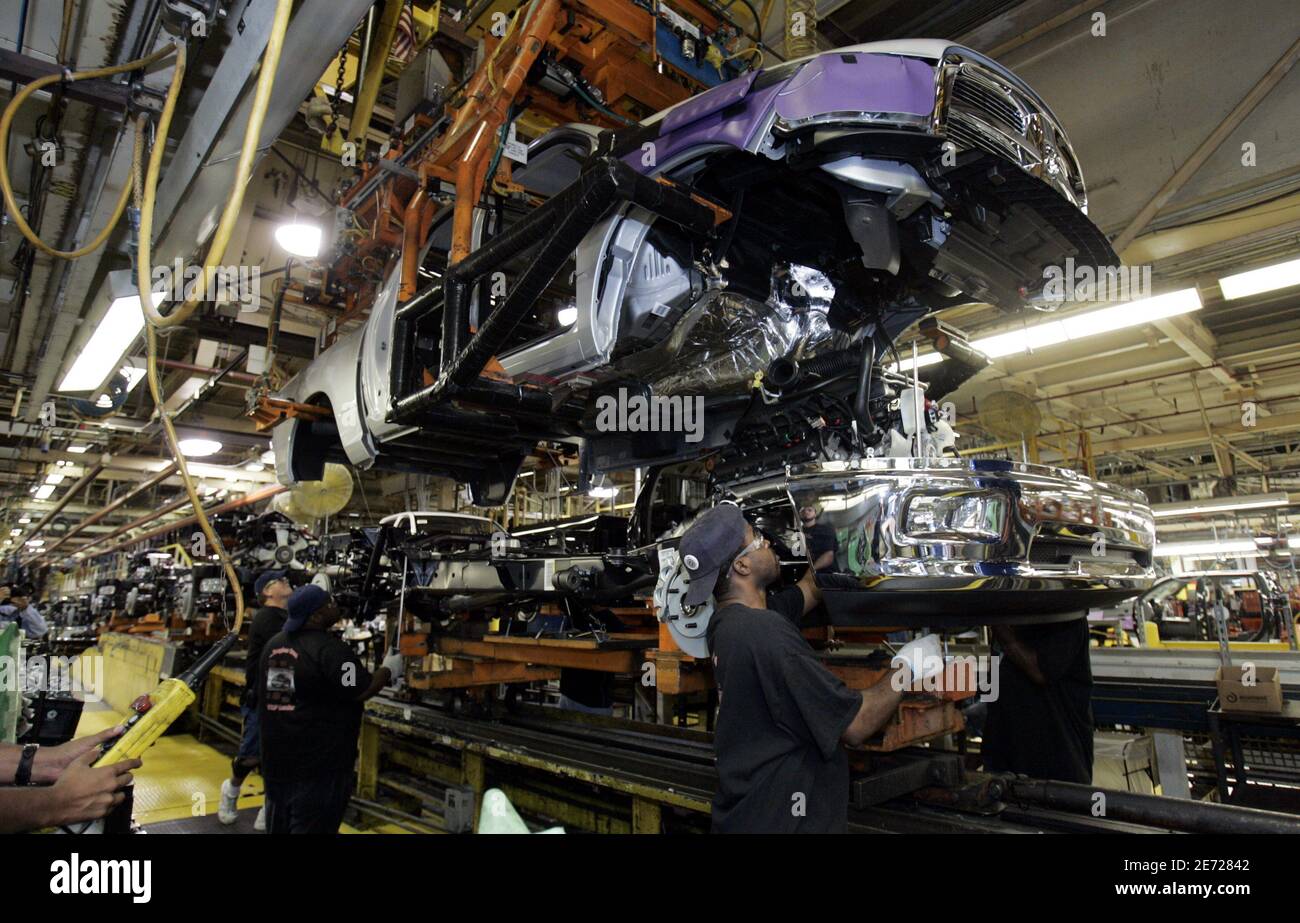 Dodge engine plant hi-res stock photography and images - Alamy