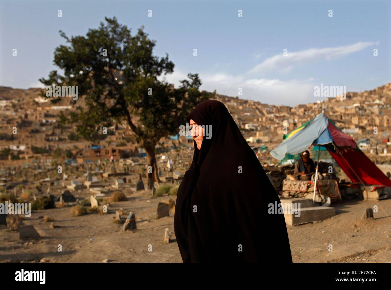 Kabul Afghanistan Cemetery High Resolution Stock Photography and Images ...