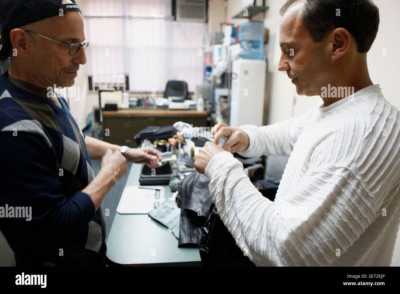 Stoler hi-res stock photography and images - Alamy