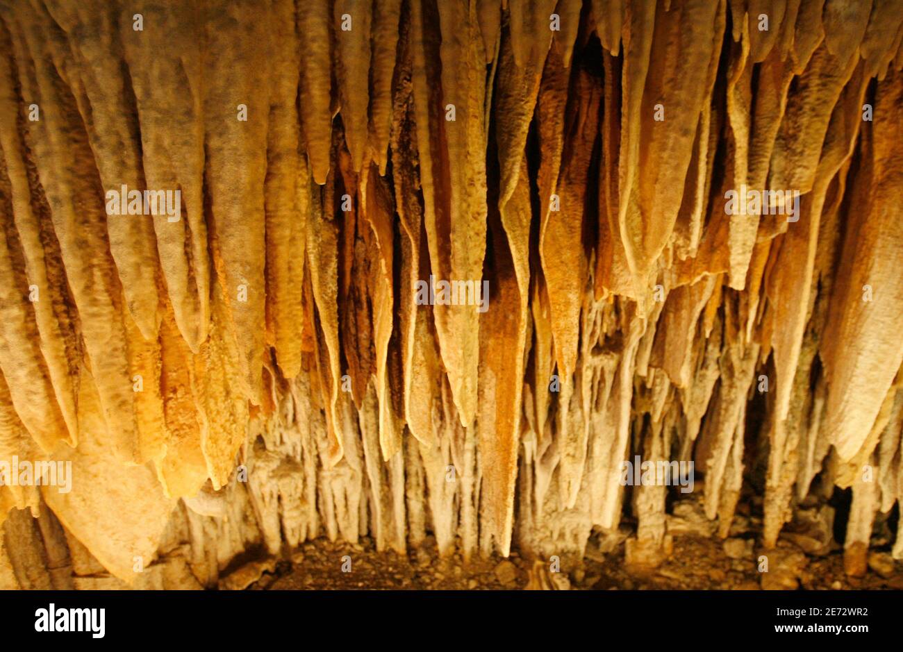 Jeita grotto cave hi-res stock photography and images - Alamy