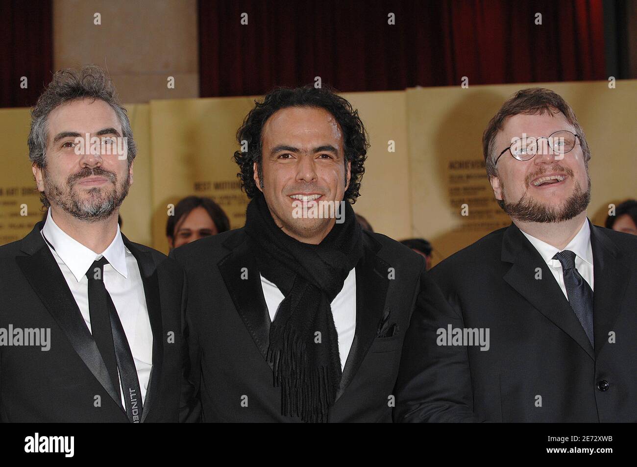 Alejandro Gonzales Inarritu (c)arrives with 'Babel' producers at the ...