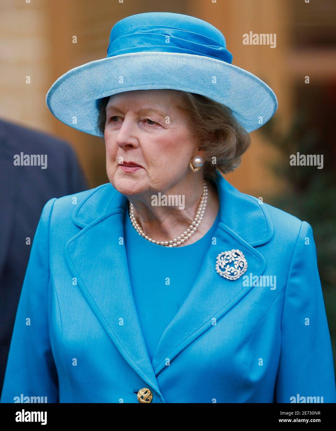 Margaret thatcher head and shoulders hi-res stock photography and ...