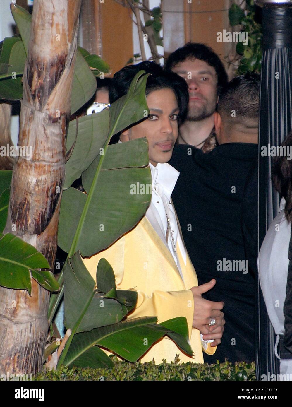 Prince attends the 2007 Vanity Fair Oscar Party Hosted by Graydon ...