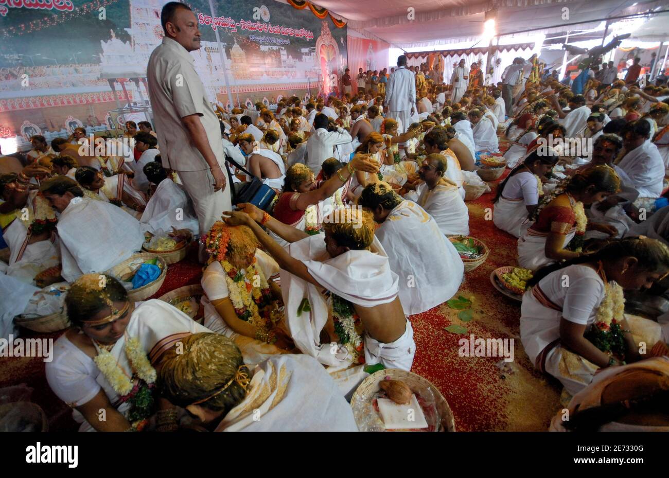 Talambralu hi-res stock photography and images - Alamy