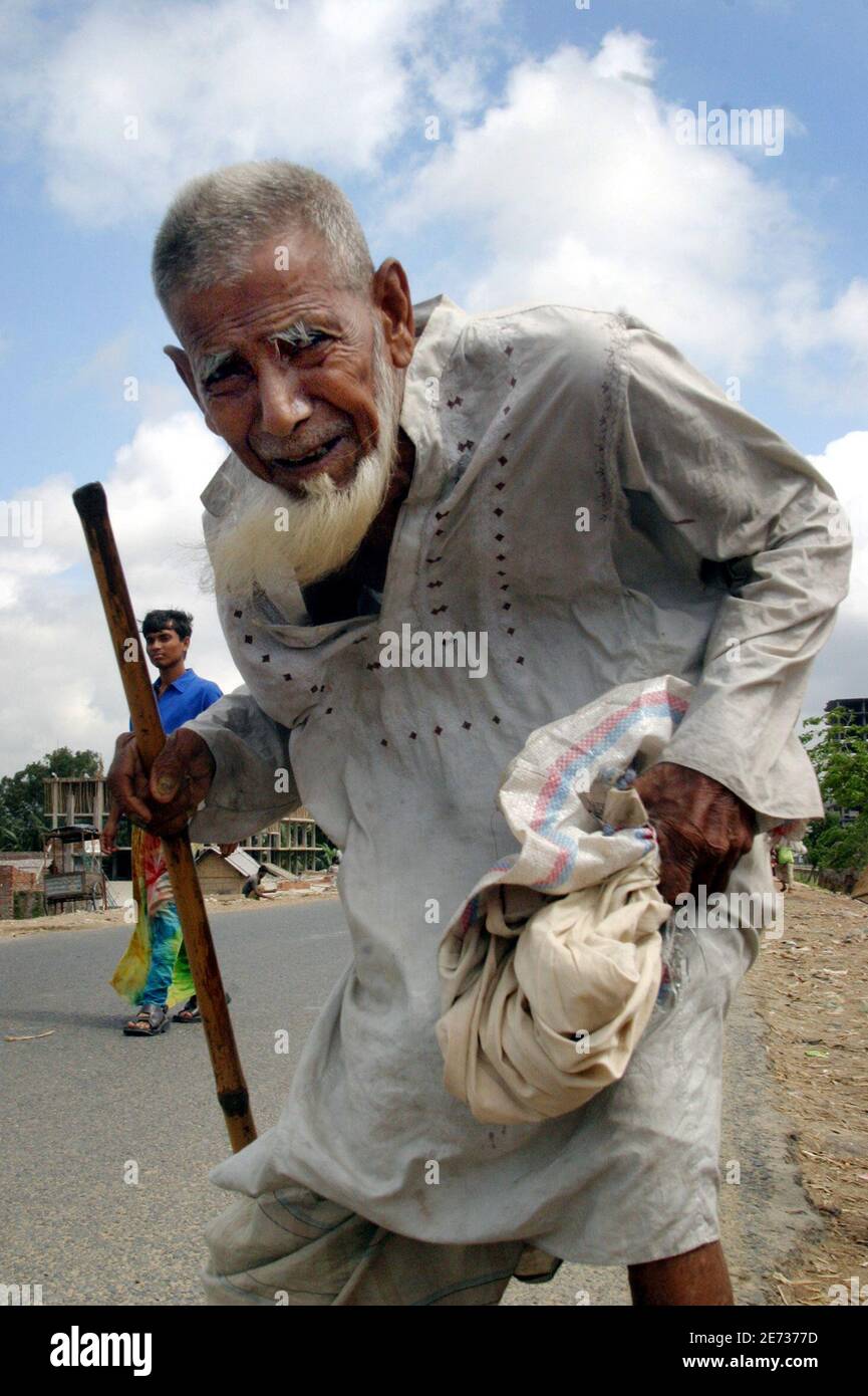 Begging for more old man hi-res stock photography and images - Alamy