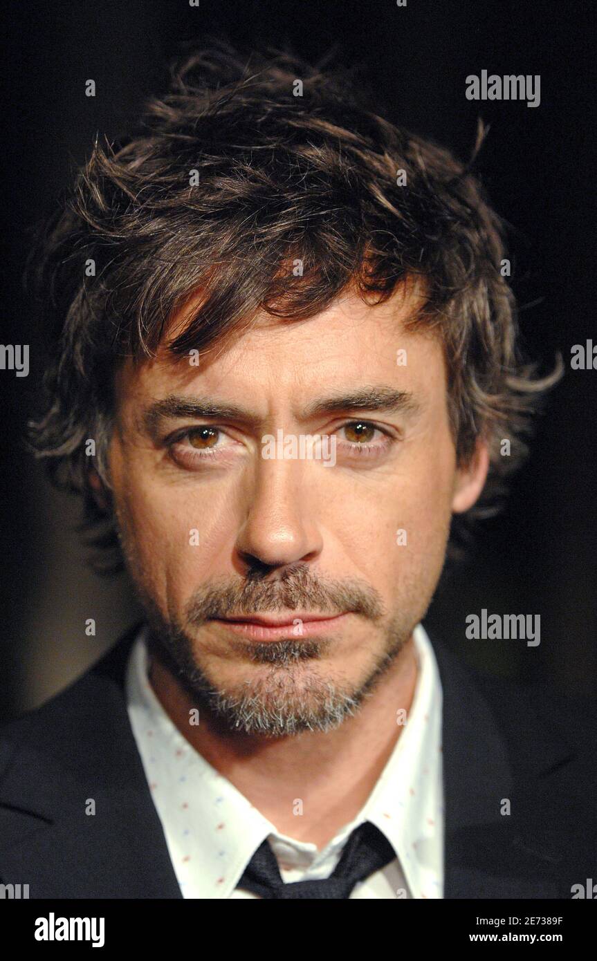 Robert Downey Jr attends Paramont Pictures 'Zodiac' Premiere, held at ...