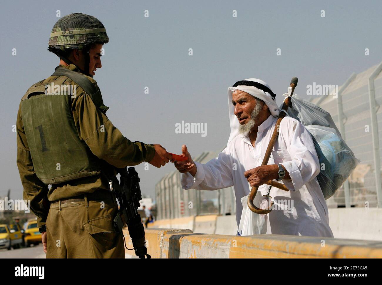 Israeli Id Card High Resolution Stock Photography and Images - Alamy