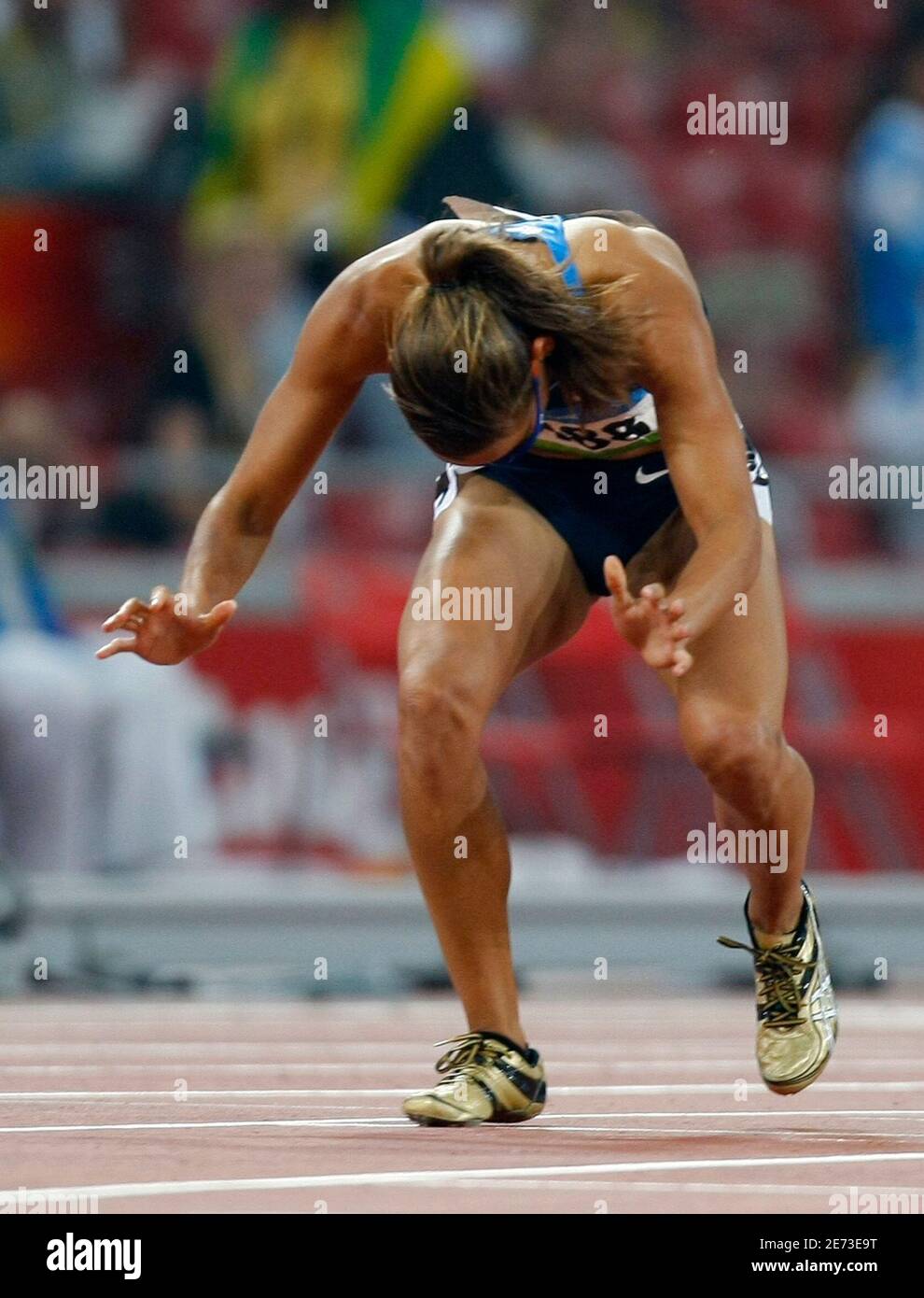 Lolo jones beijing hi-res stock photography and images - Alamy