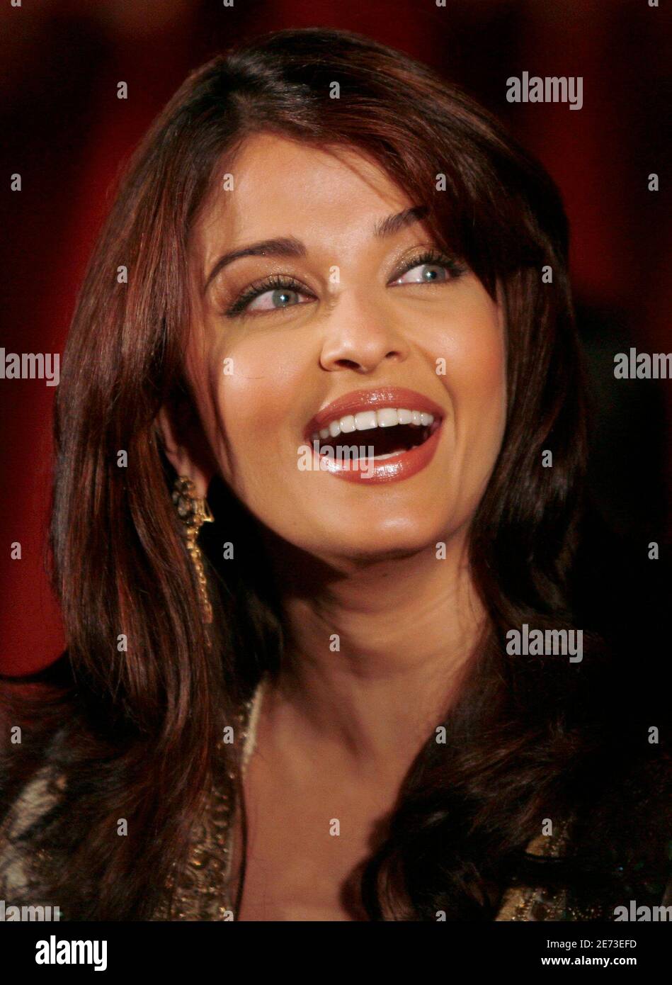 Indian bollywood actress aishwarya rai bachchan hi-res stock ...