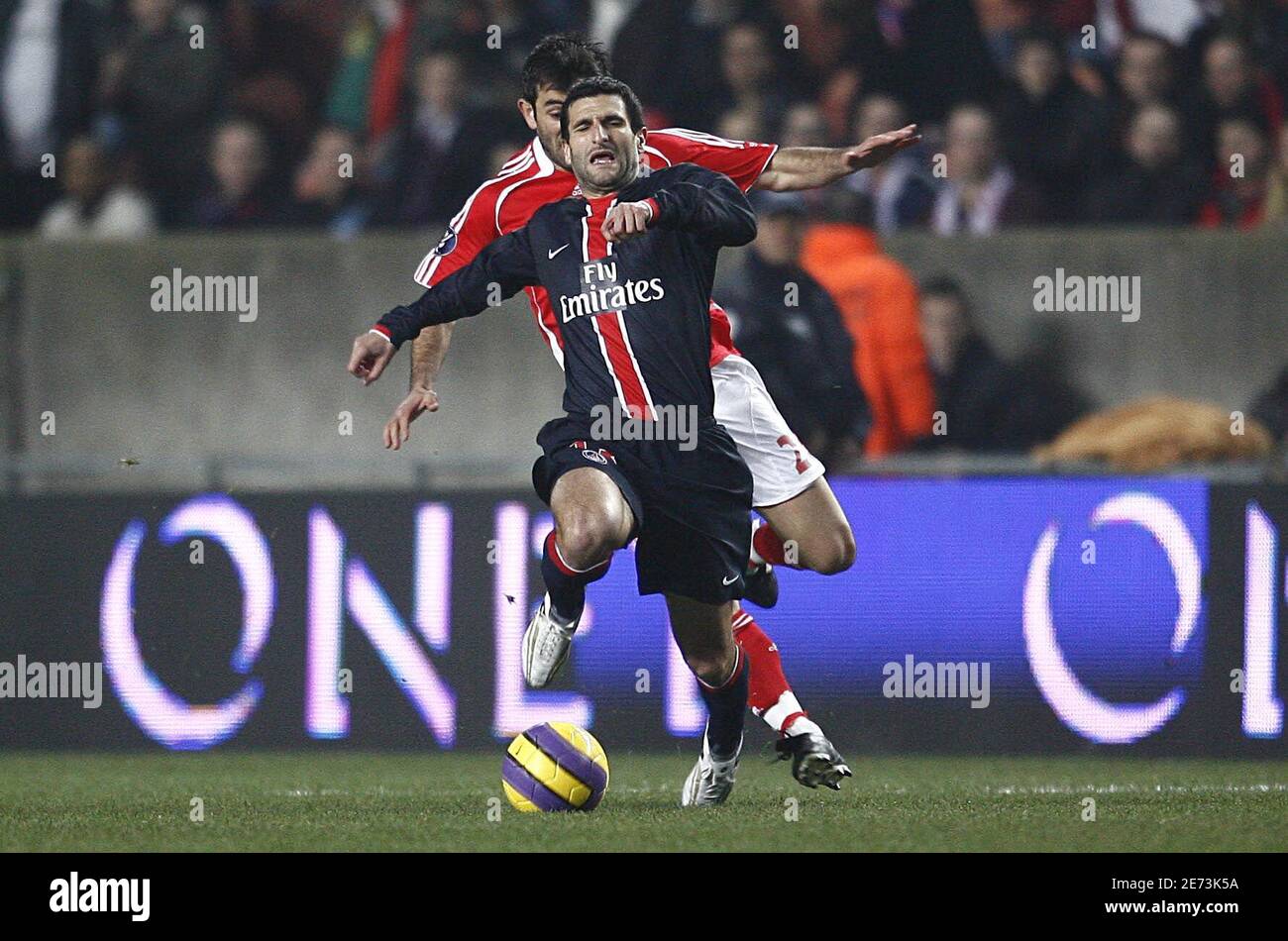 Psg's Pierre-Alain Frau during the UEFA Cup second knockout round first ...