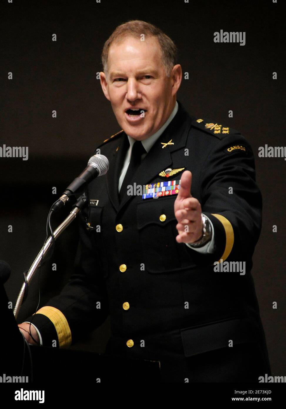 Canadian chief of defence staff hi-res stock photography and images - Alamy