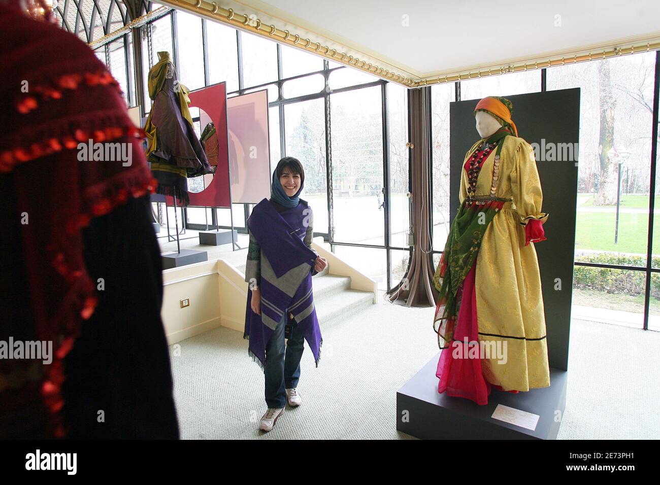 National dress code hi-res stock photography and images - Alamy