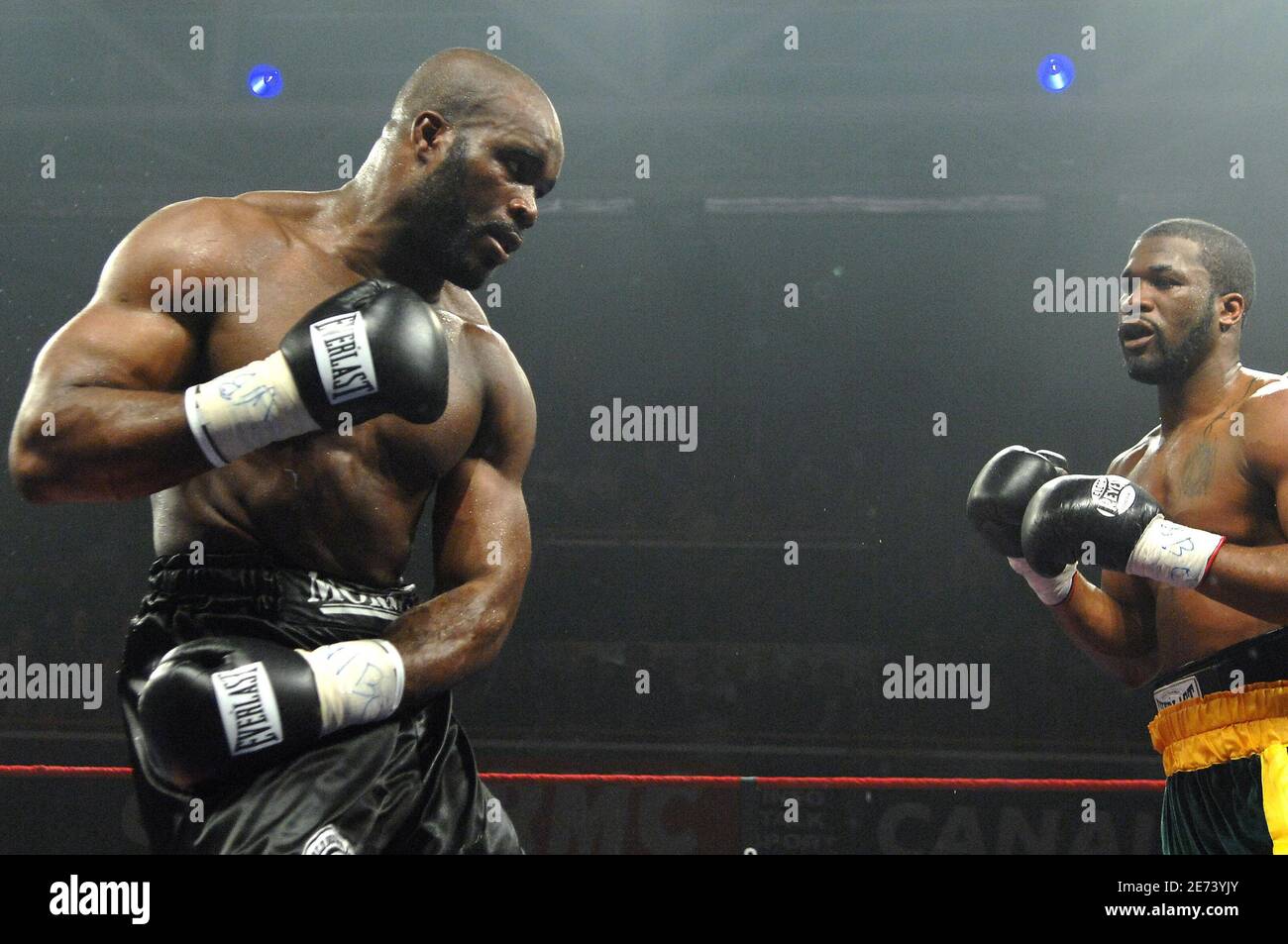 French boxer Jean-Marc Mormeck (R) and Jamaican-born IBF (International ...