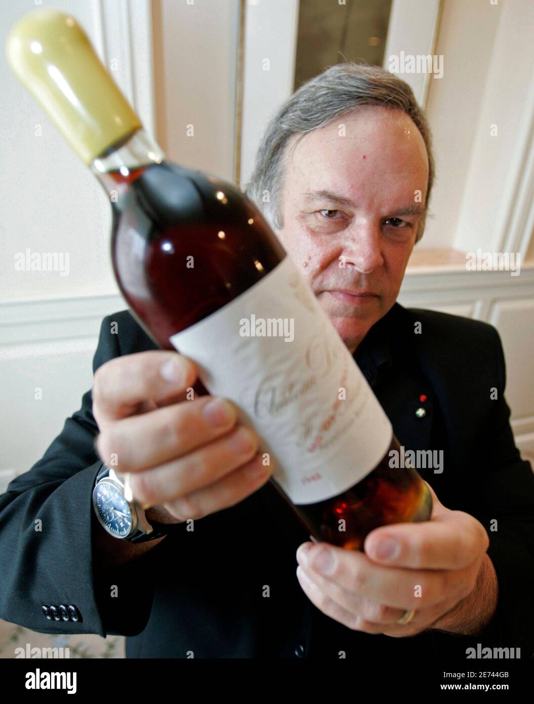 Robert Parker High Resolution Stock Photography and Images - Alamy