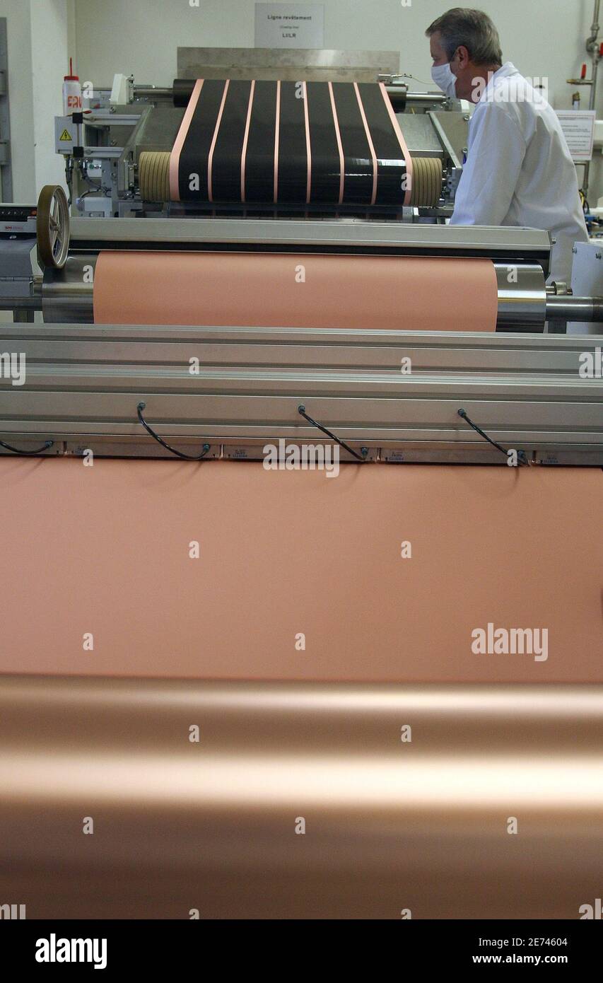 Saft battery hi-res stock photography and images - Alamy