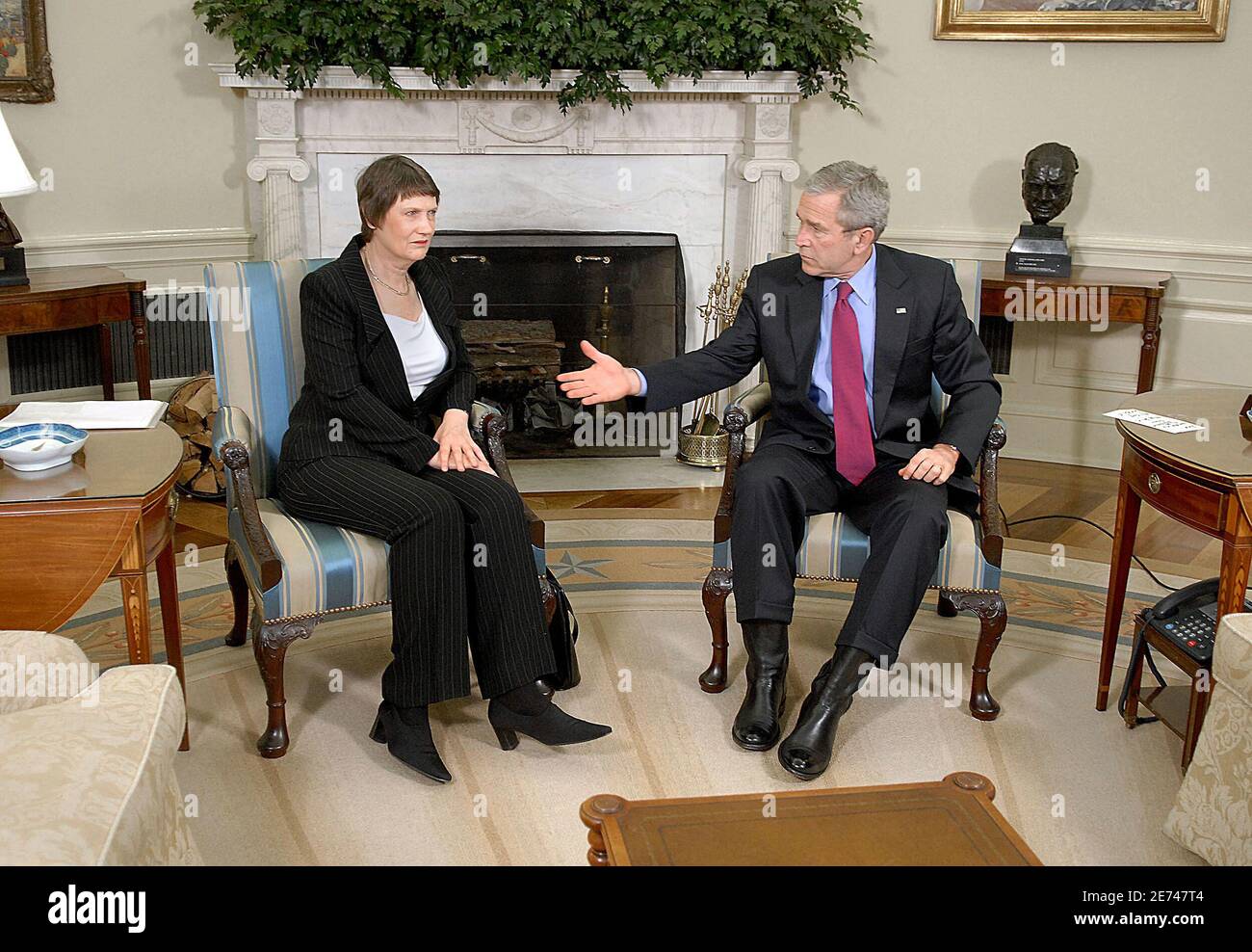 Helen george olivier hi-res stock photography and images - Alamy